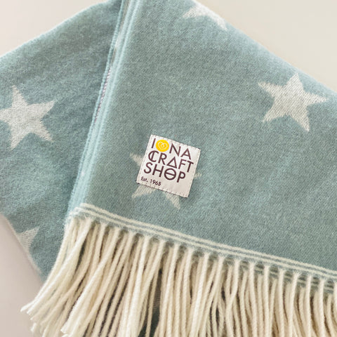 Iona Craft Shop - Scottish Knitwear, Iona Wool, Greenstone jewellery..