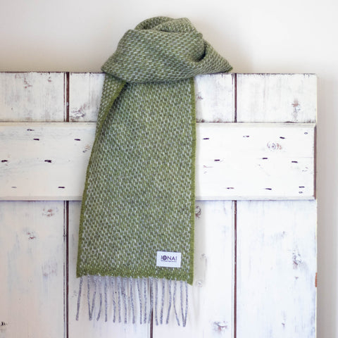 Iona Craft Shop - Scottish Knitwear, Iona Wool, Greenstone jewellery..